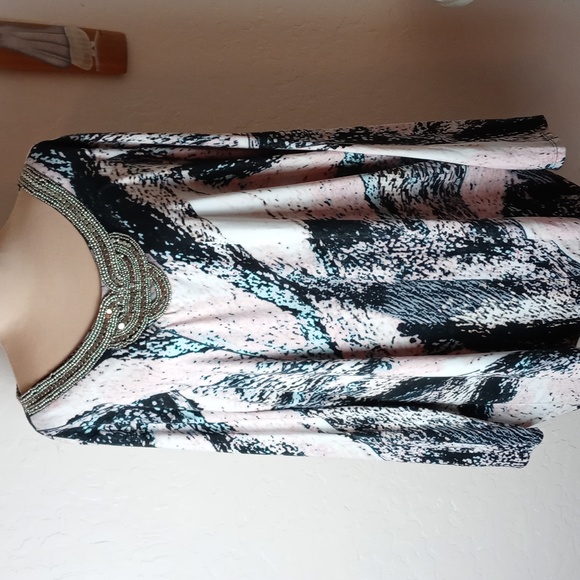 Avenue | Tops | Avenue Shark Bite Hemline Plus Size Tunic | Poshmark